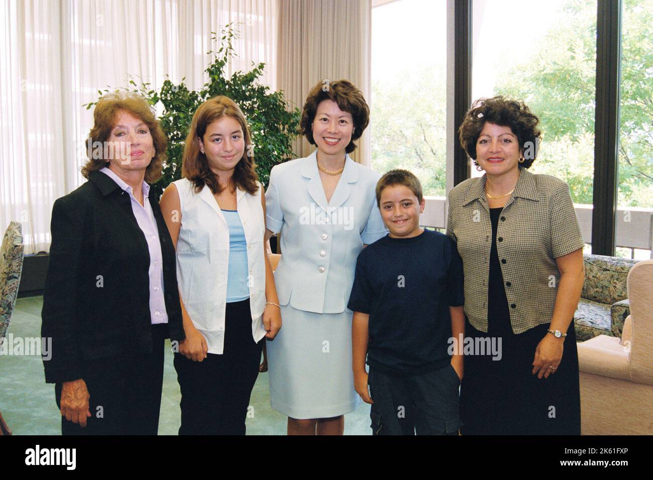 Office of the Secretary - Employee Donna Hart Family Visit with ...