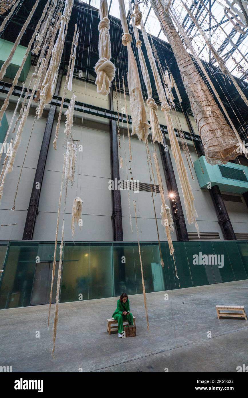 11 October 2022: Cecilia Vicuña, Brain Forest Quipu at Tate Modern ...