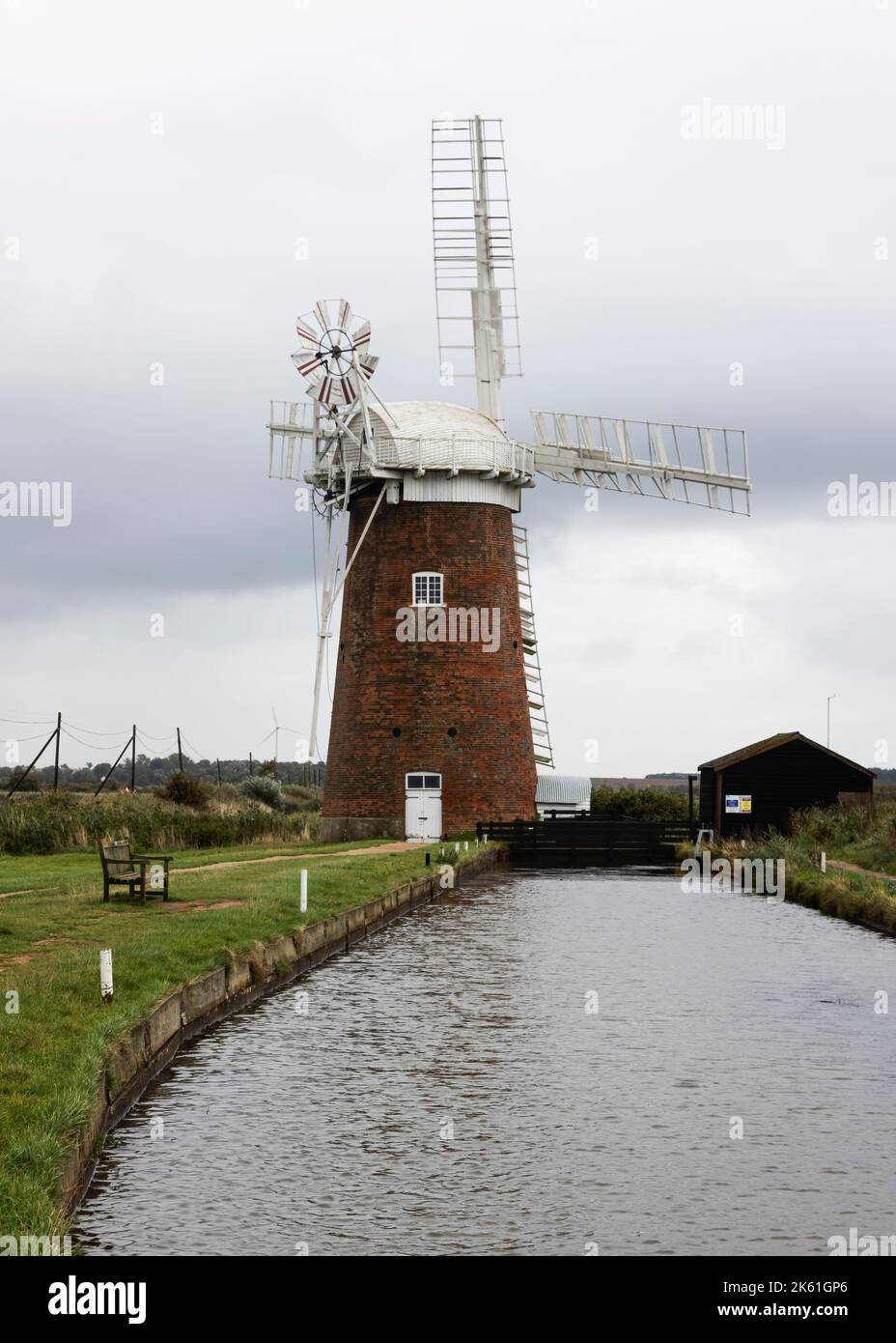 Horsey Wind Pump on the Norfolk Broads Stock Photo - Alamy