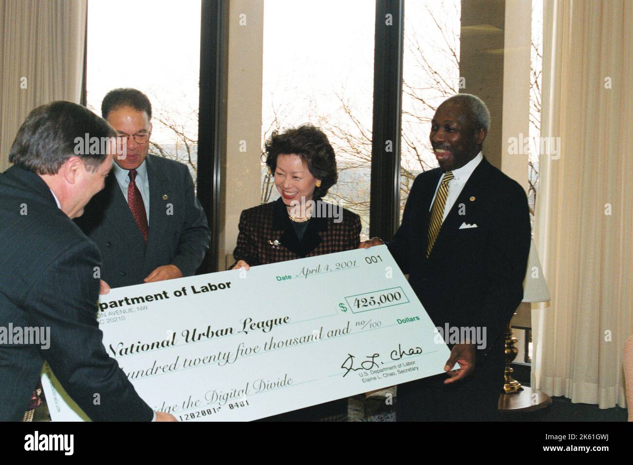 Office of the Secretary - Secretary Elaine Chao with National Urban ...