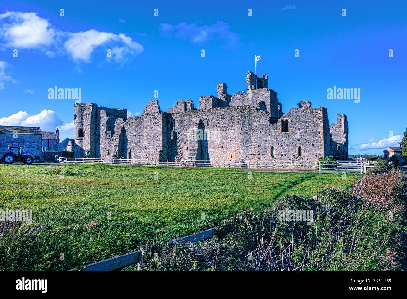 Middleham Castle North Yorkshire UK Stock Photo - Alamy