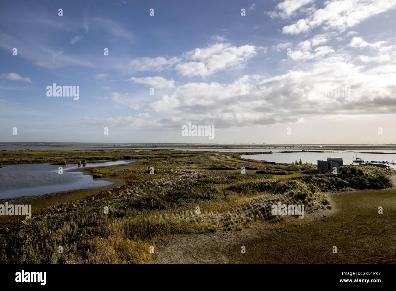 2022-10-11 10:49:43 MARKERMEER - The Marker Wadden during a press ...