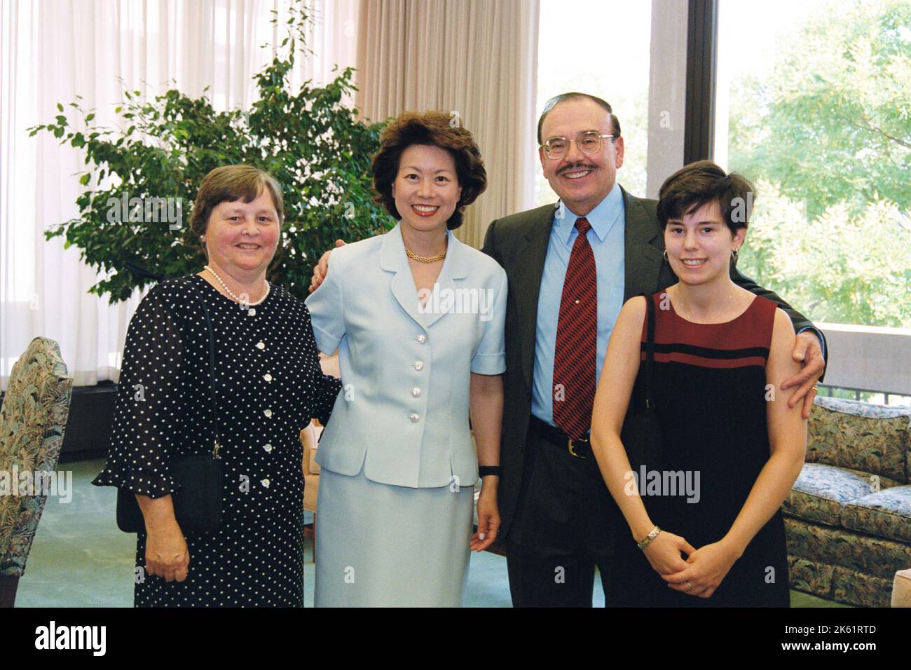 Office of the Secretary - Employee Donna Hart Family Visit with ...