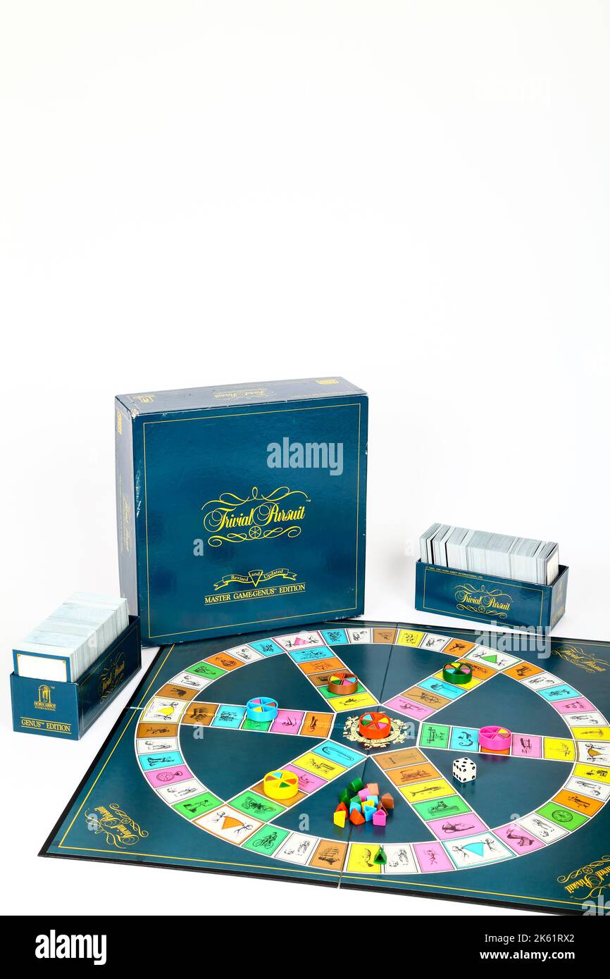 1980s Horn Abbot International / Parker Games Trivial Pursuit board ...