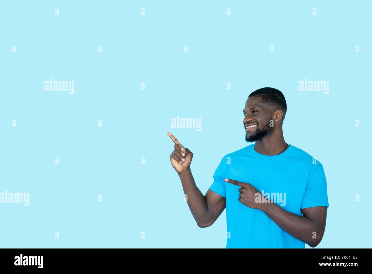 demonstrating man presentation advertising offer Stock Photo - Alamy