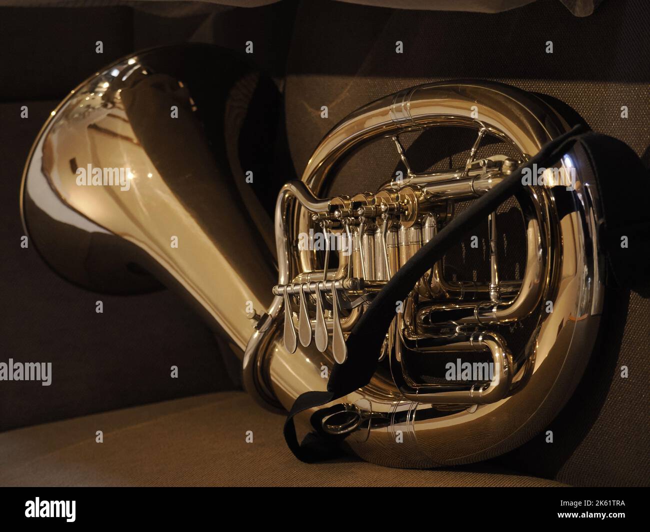 Closeup concert french horn hi-res stock photography and images - Alamy