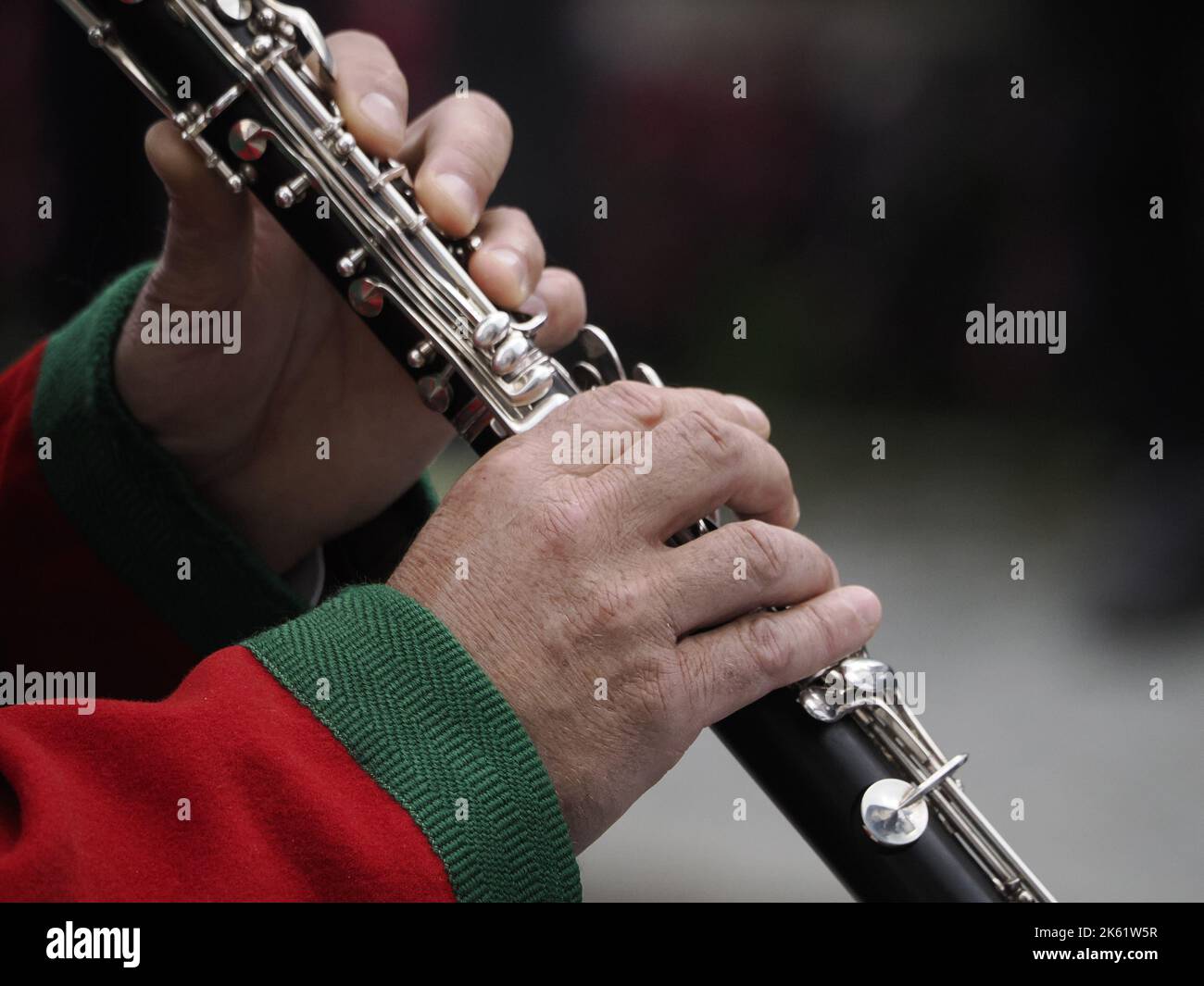 hands playing clarinet detail in a band Stock Photo - Alamy