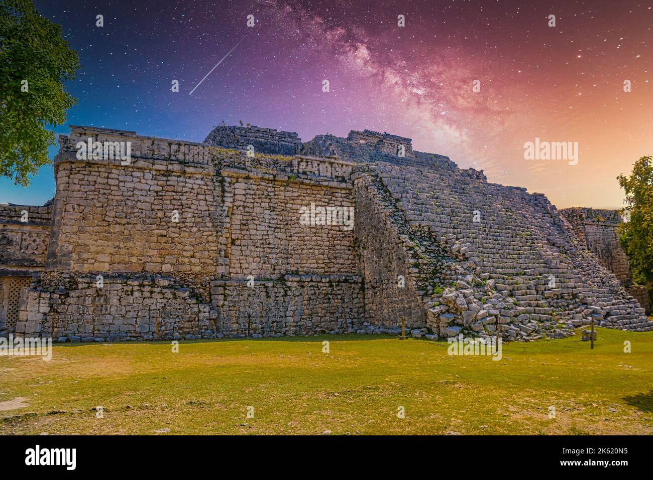 Worship Mayan churches Elaborate structures for worship to the god of ...