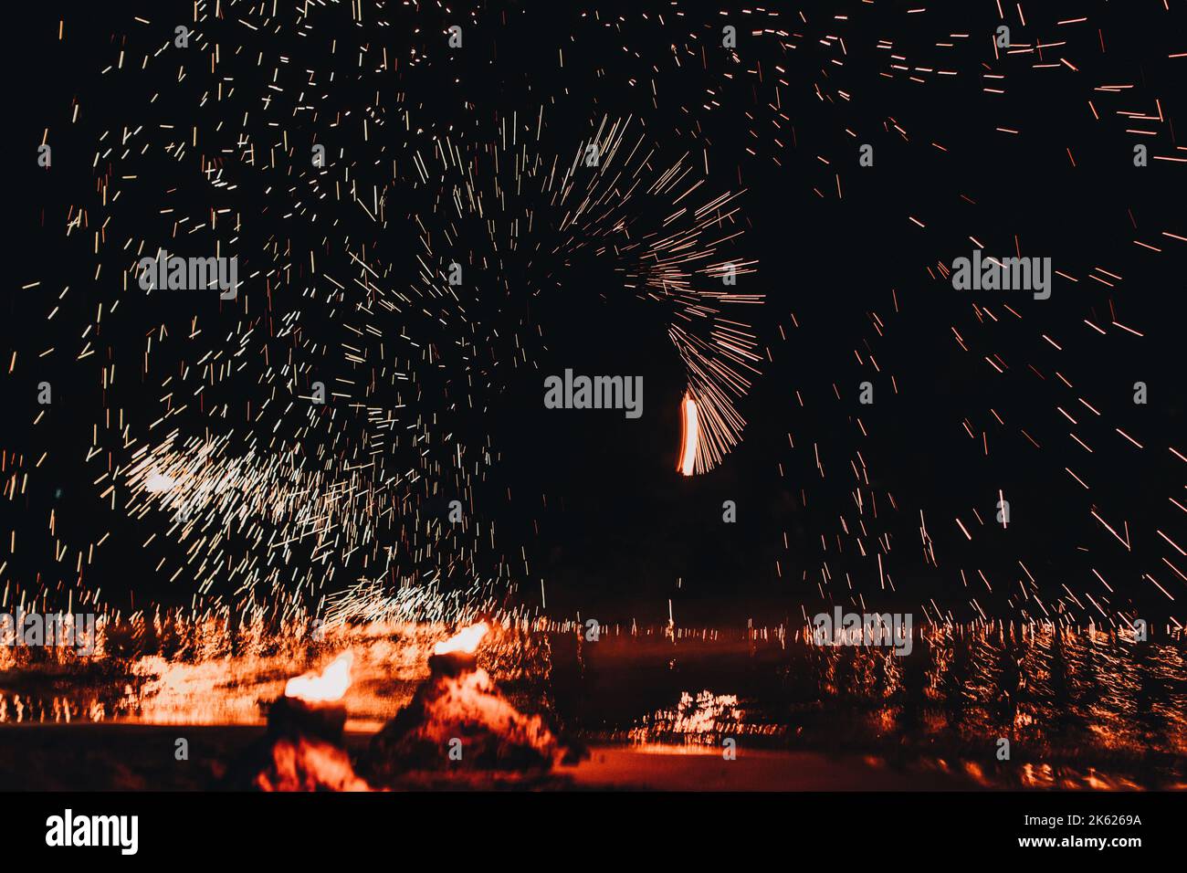 Flashes bright festive fireworks hi-res stock photography and images ...