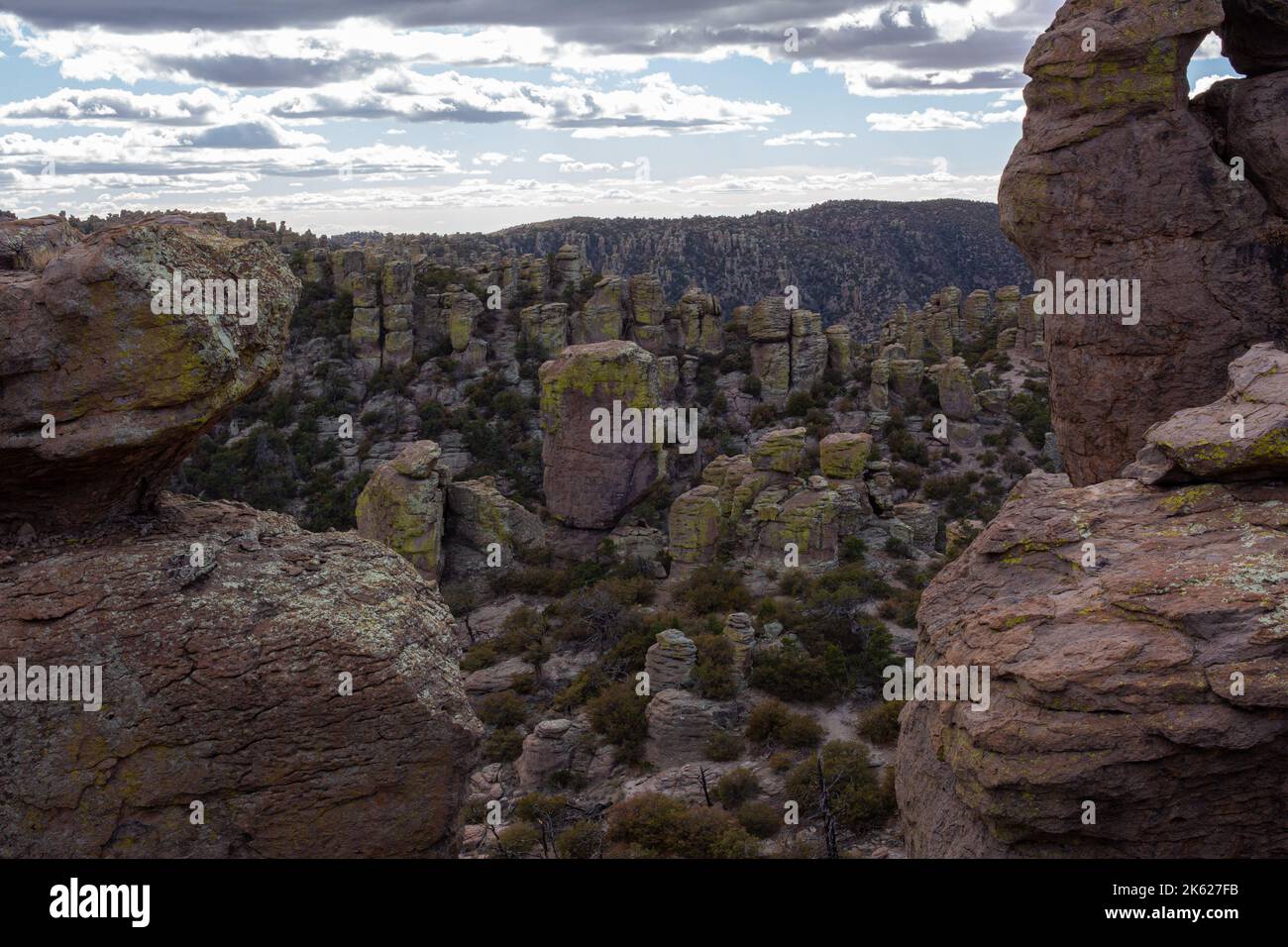 Rock column in desert landscape hi-res stock photography and images - Alamy