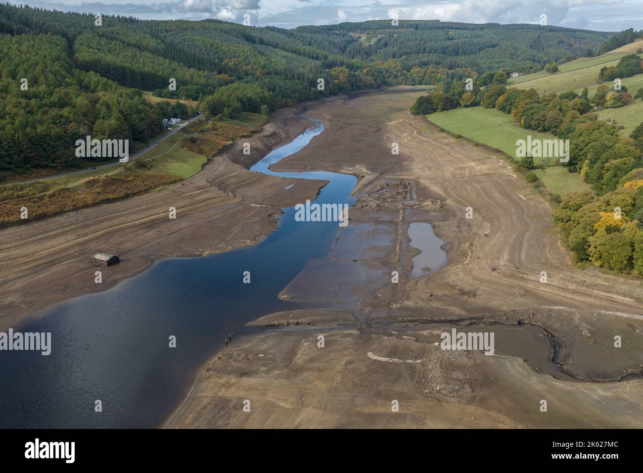 The Drowned Villages under Ladybower Reservoir are exposed after a long ...