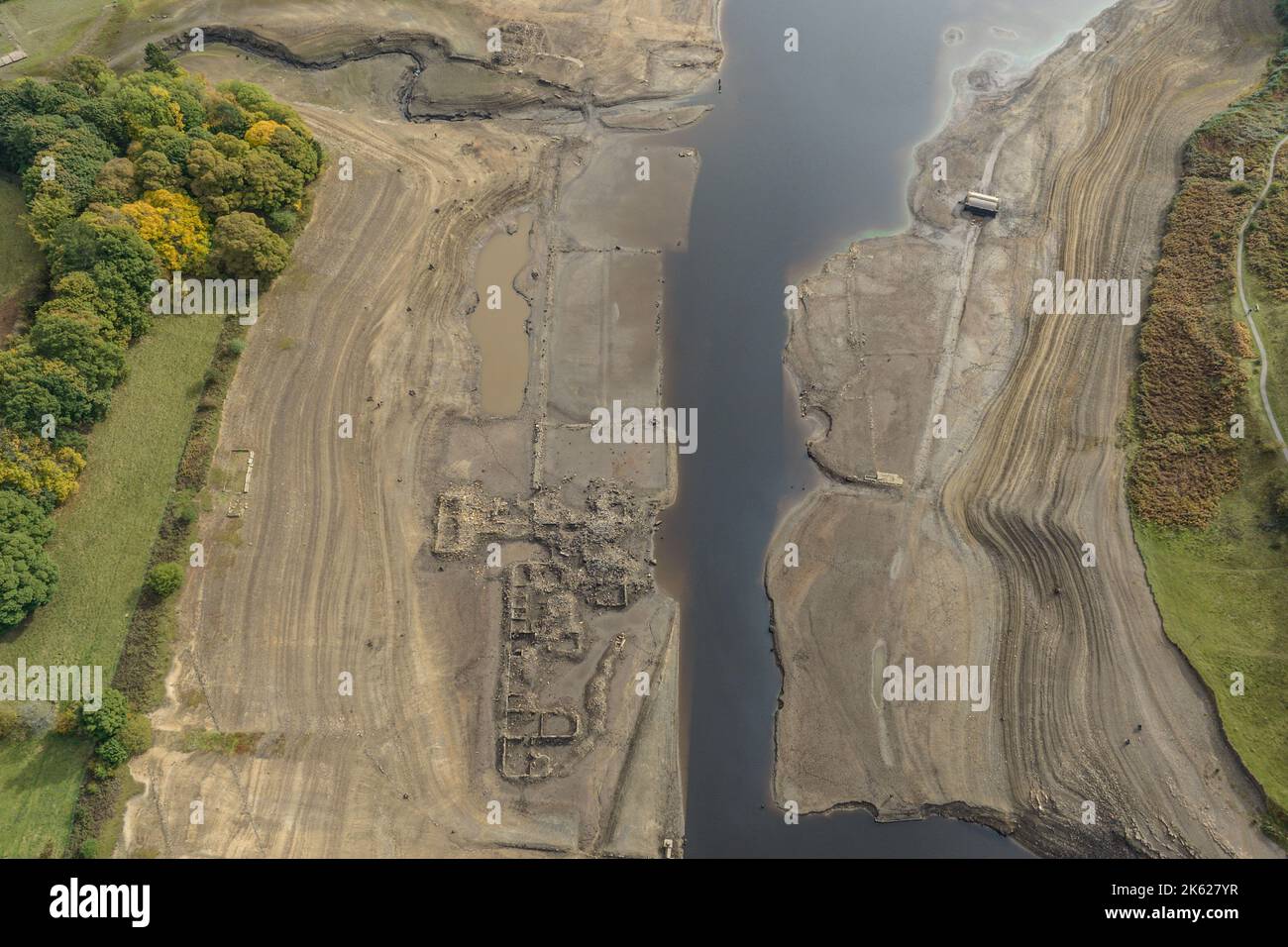 The Drowned Villages under Ladybower Reservoir are exposed after a long ...