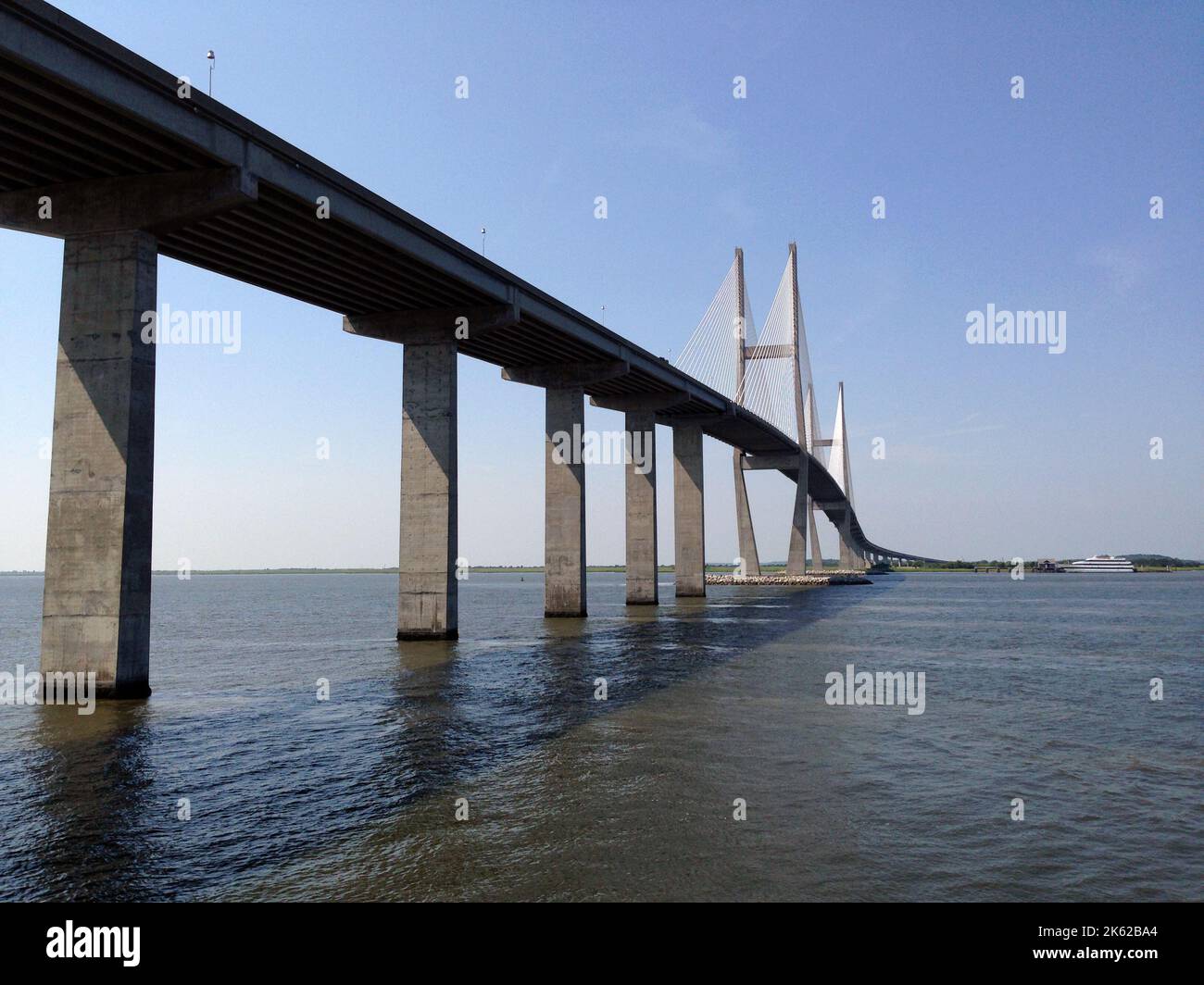 Sidney lanier bridge brunswick hi-res stock photography and images - Alamy