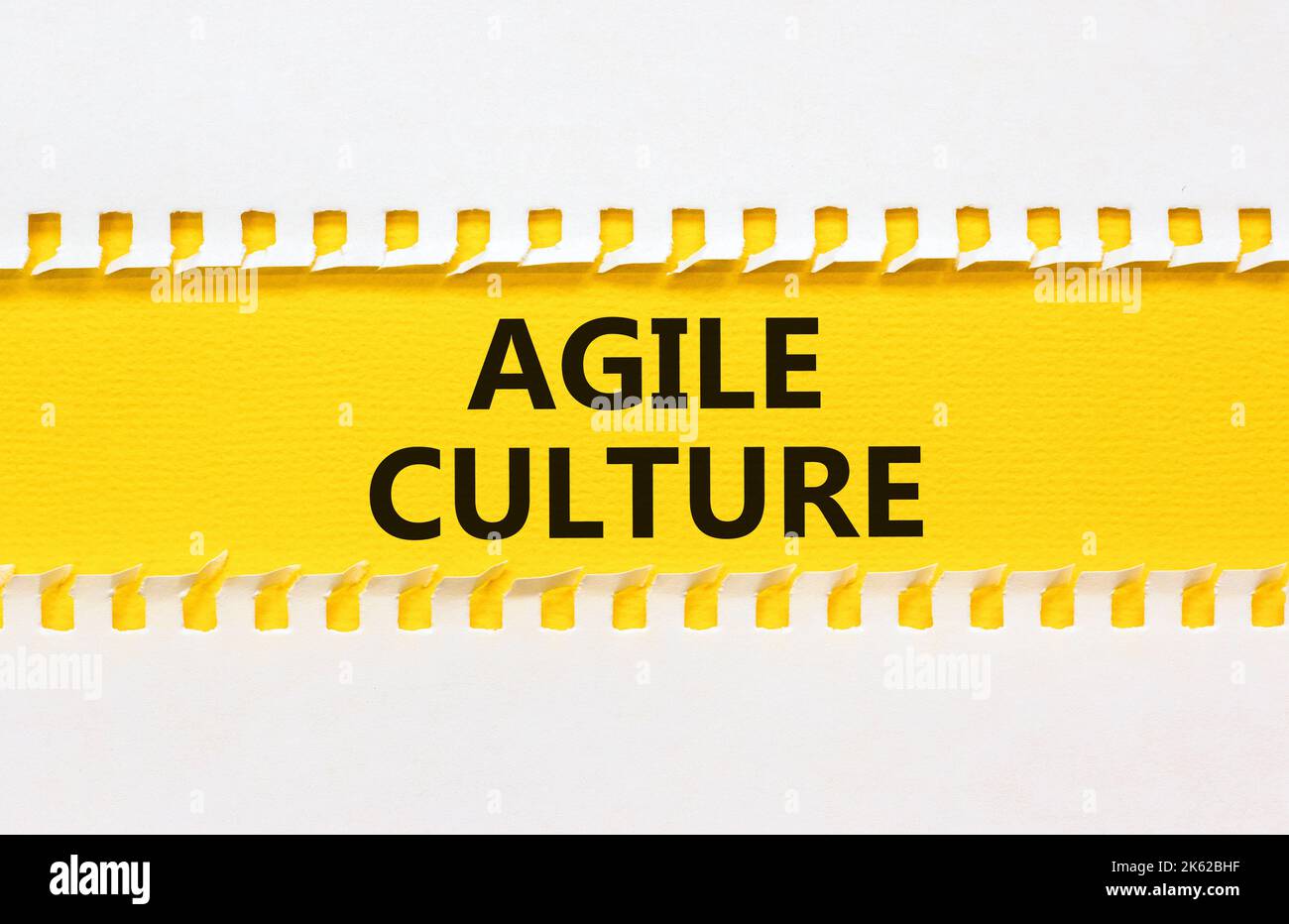Agile culture symbol. Concept words Agile culture on yellow and white ...