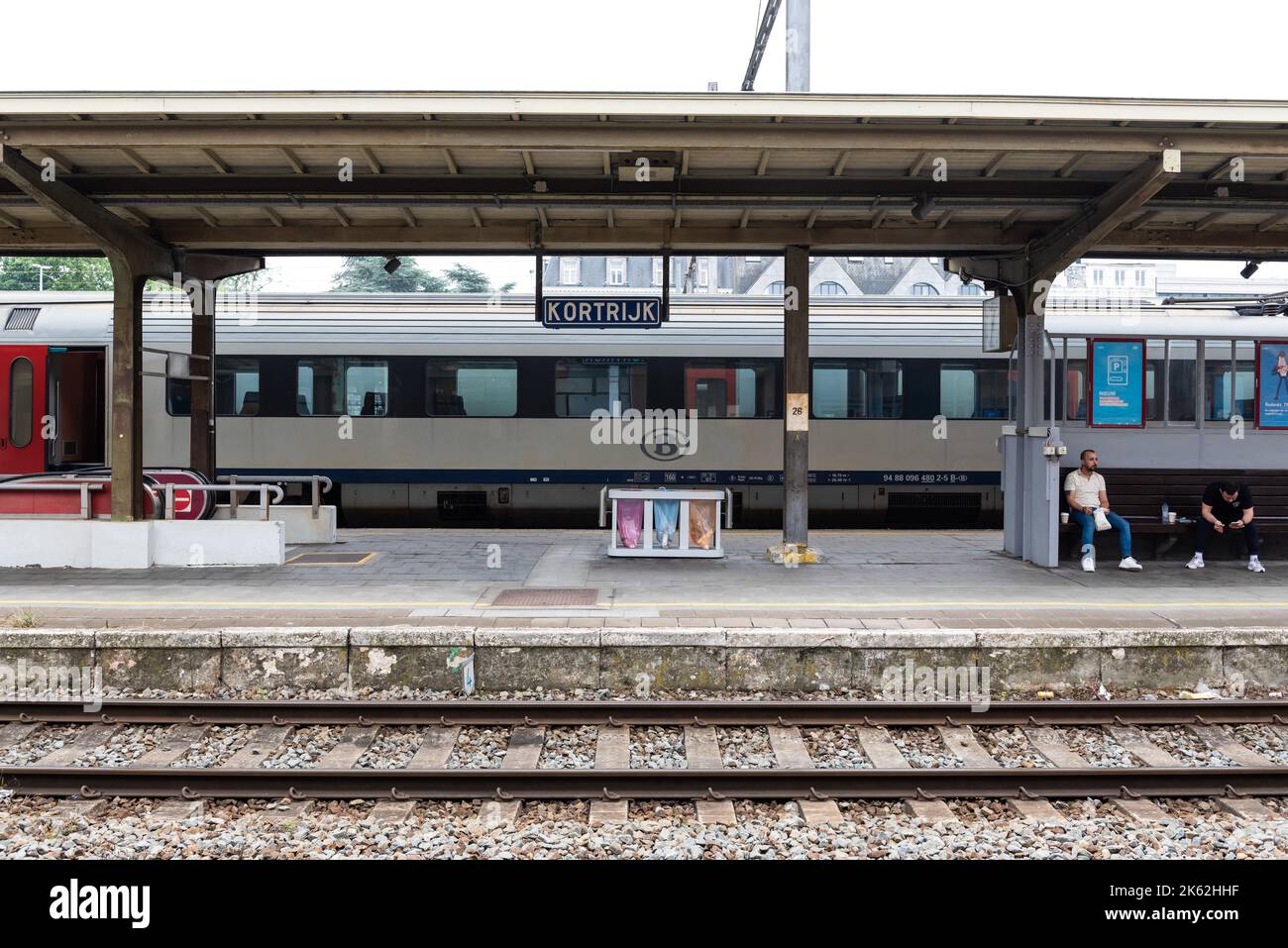 Kortrijk railway station hi-res stock photography and images - Alamy