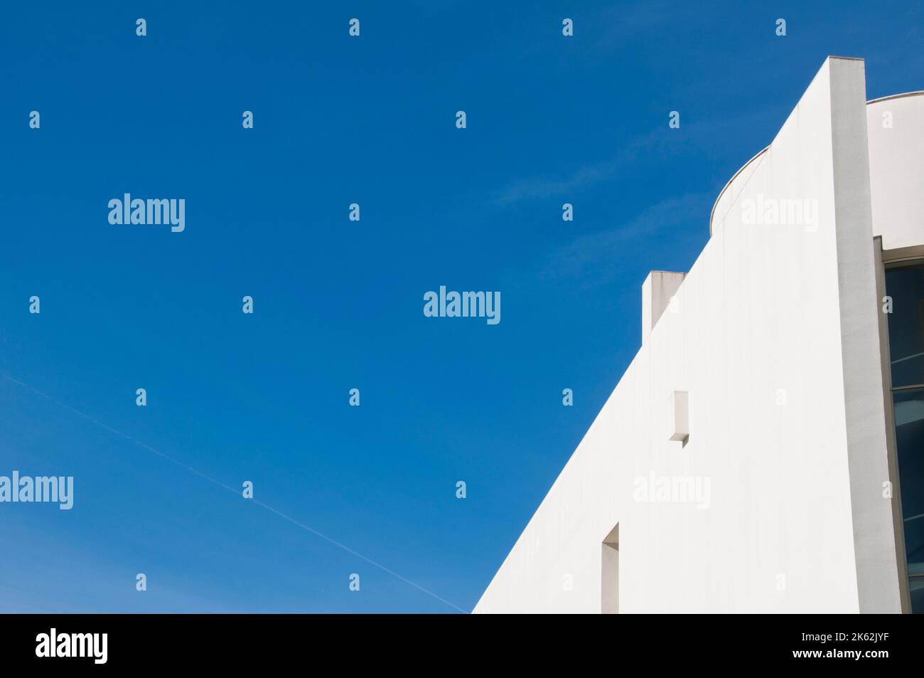 Museu dart contemporani de barcelona museum of contemporary art macba ...