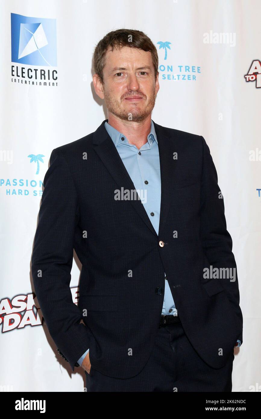 Los Angeles, CA. 6th Oct, 2022. Martin Harris at arrivals for ASK ME TO ...