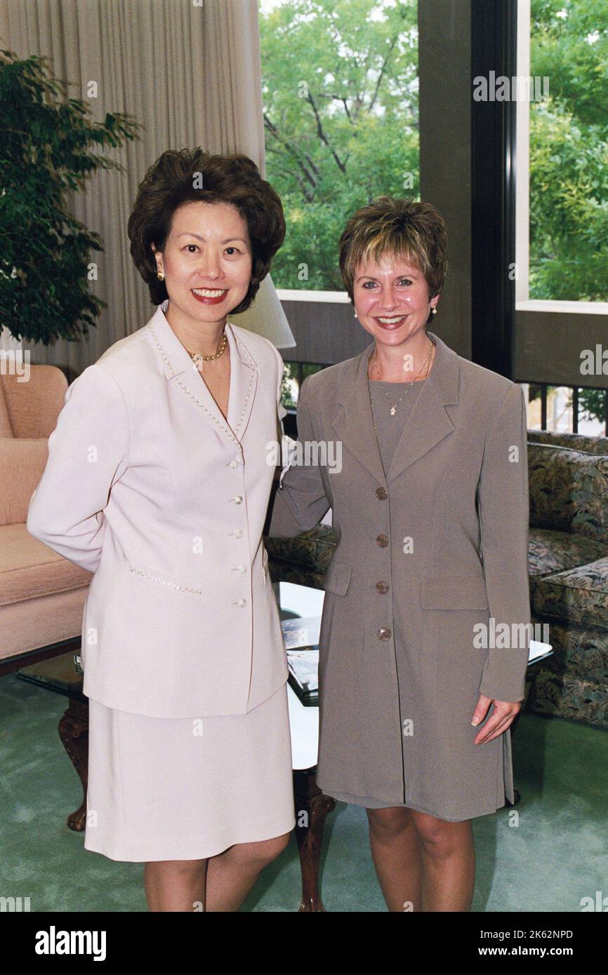 Office of the Secretary - Secretary Elaine Chao with White House ...