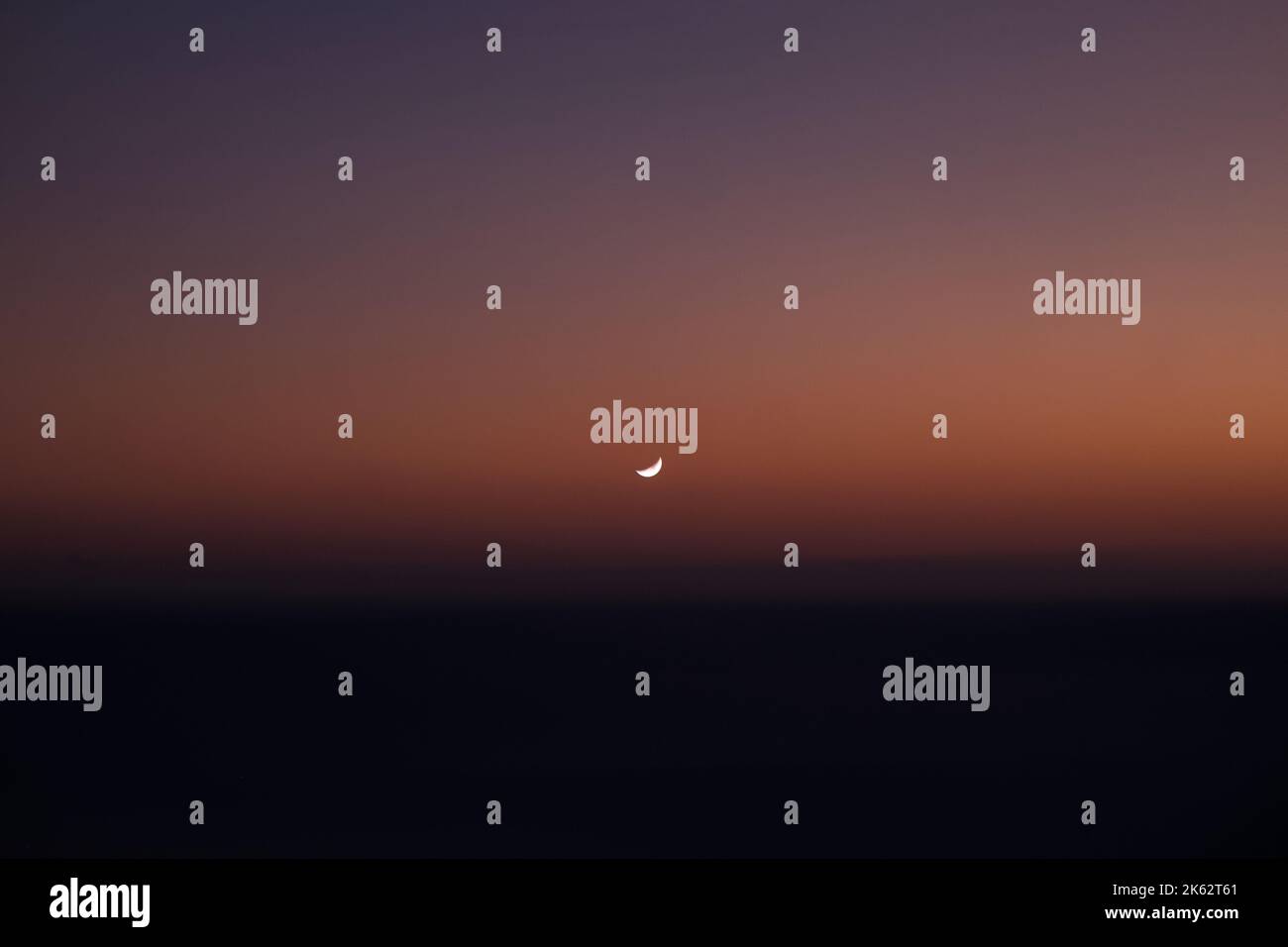 Small crescent moon, Imperial Sand Dunes, southern California Stock ...