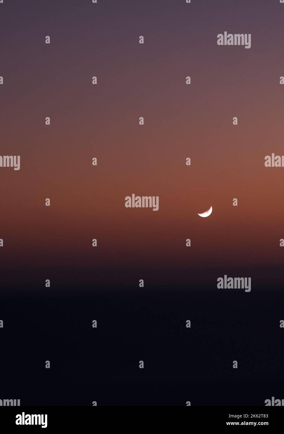 Moon setting off hi-res stock photography and images - Alamy