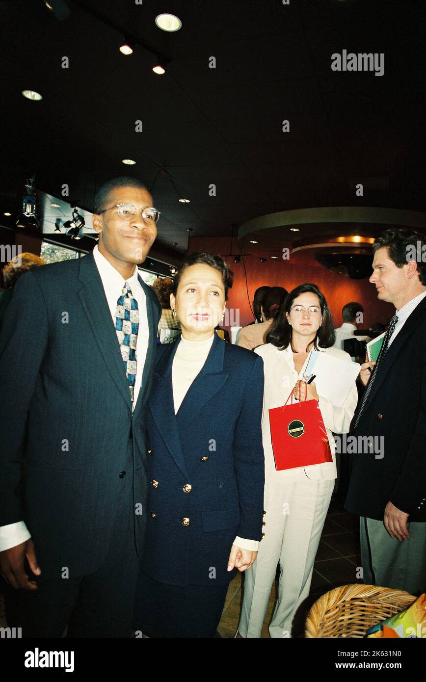 Office of the Secretary - Secretary Alexis Herman in Seattle ...