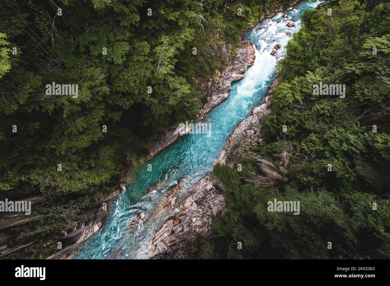 Rio Azul Cile Stock Photo - Alamy