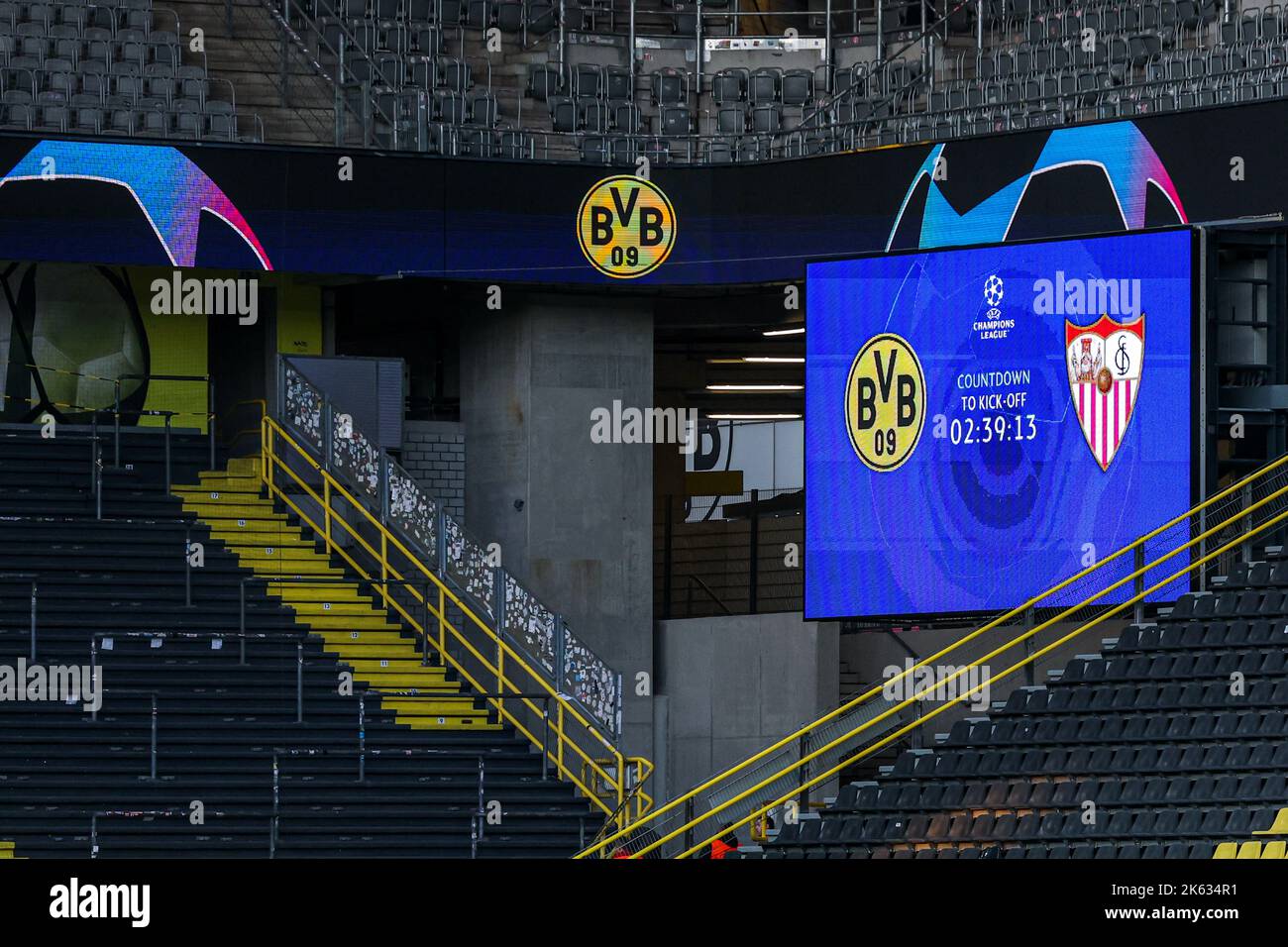 Champions league scoreboard hi-res stock photography and images - Alamy