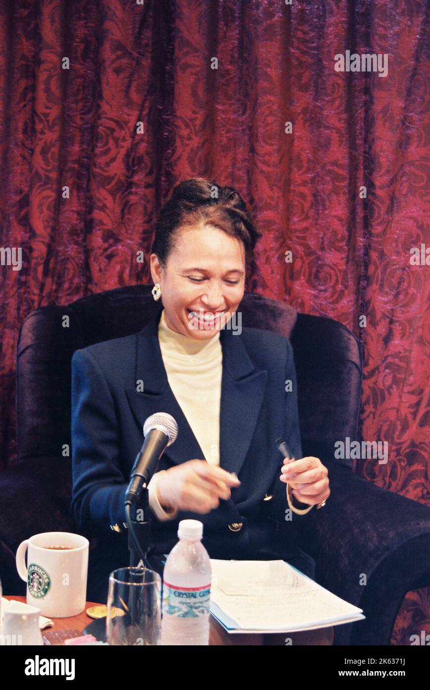 Office of the Secretary - Secretary Alexis Herman in Seattle ...