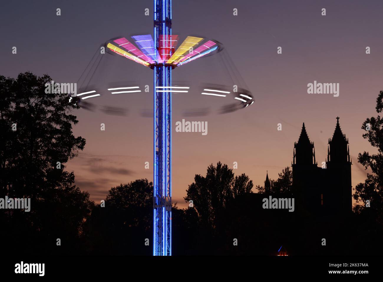 Chain flyer hi-res stock photography and images - Alamy