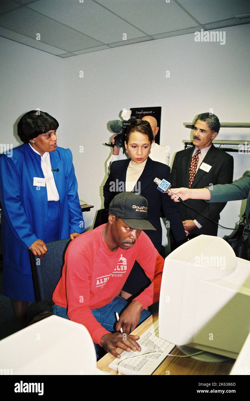 Office of the Secretary - Secretary Alexis Herman in Seattle ...