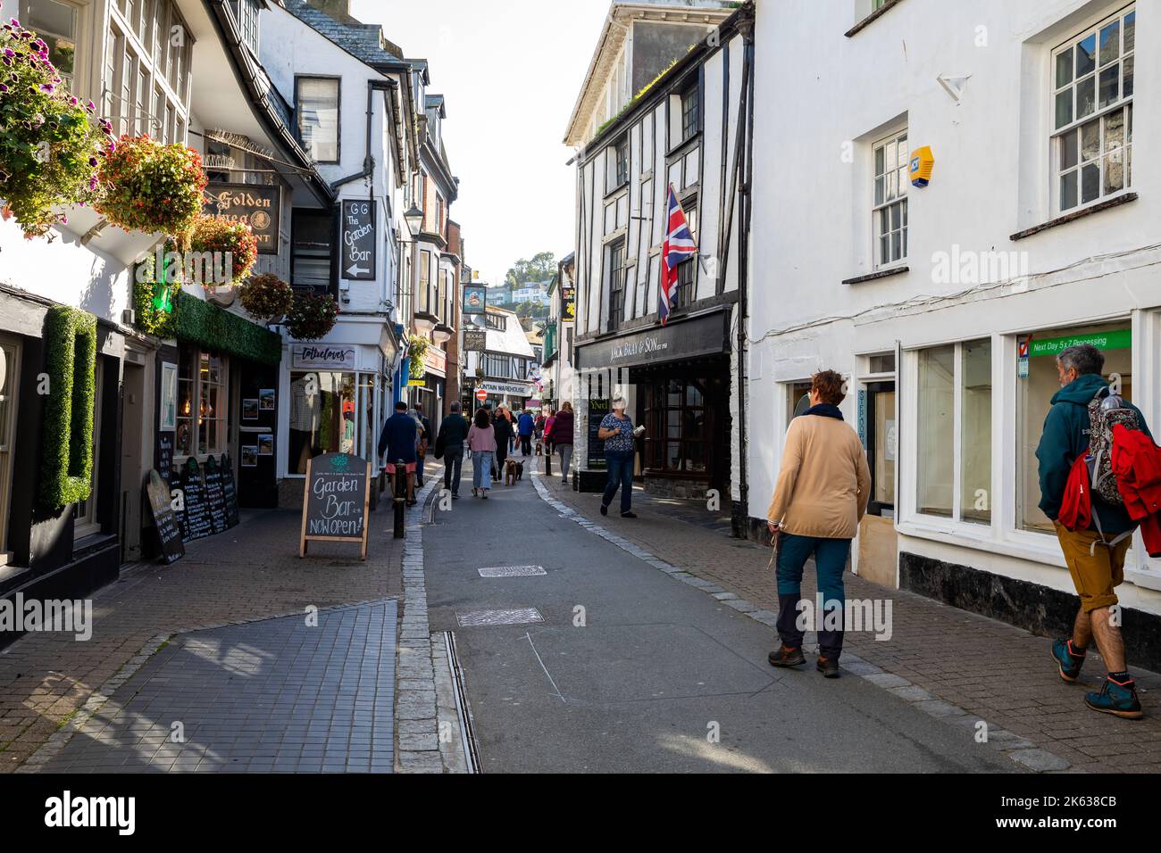 Blue sky over Looe in Cornwall. UK Stock Photo - Alamy