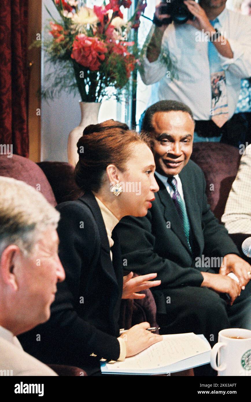 Office of the Secretary - Secretary Alexis Herman in Seattle ...