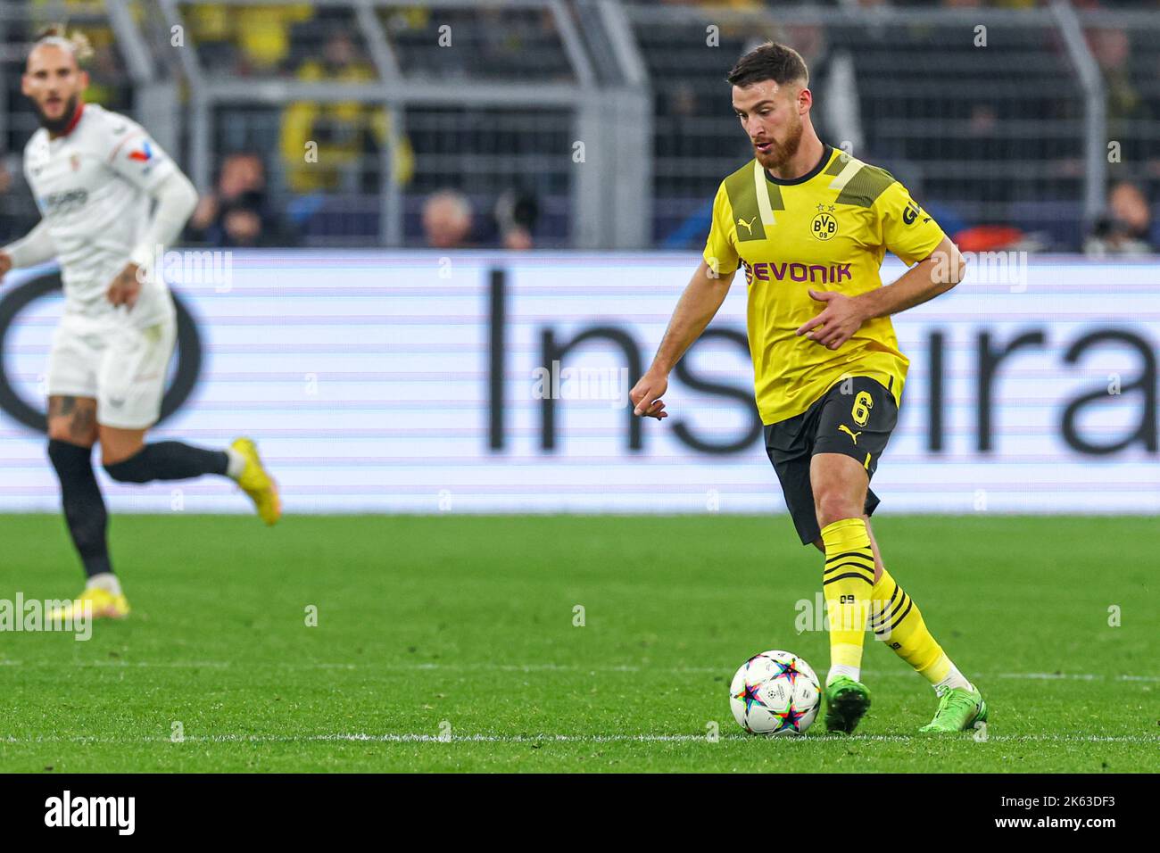 Salih ozcan borussia dortmund hi-res stock photography and images - Alamy