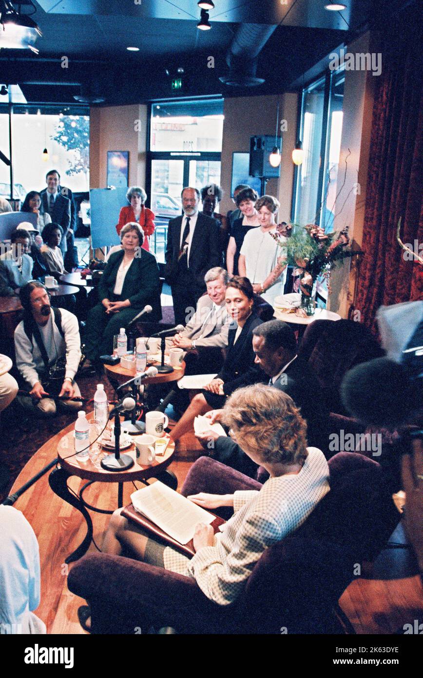 Office of the Secretary - Secretary Alexis Herman in Seattle ...