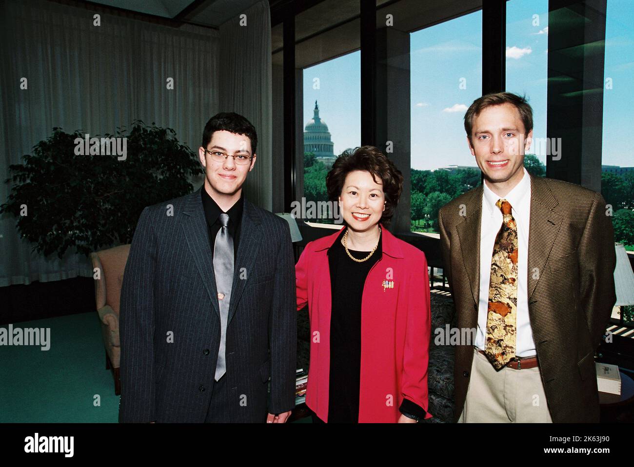 Office of the Secretary - Secretary Elaine Chao Attends Teen Press ...