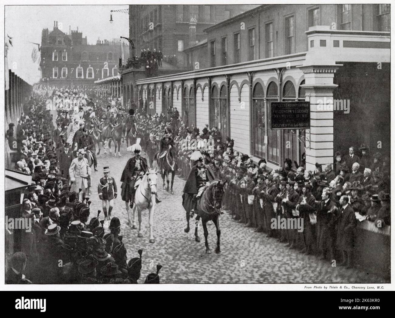 Funeral of the queen hi-res stock photography and images - Alamy