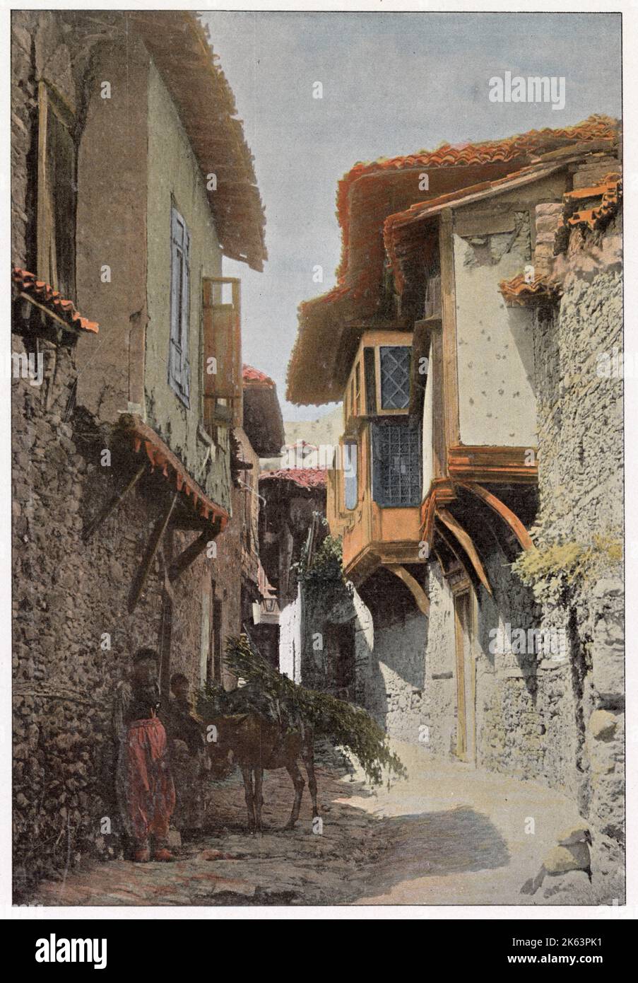 Narrow turkish streets hi-res stock photography and images - Alamy