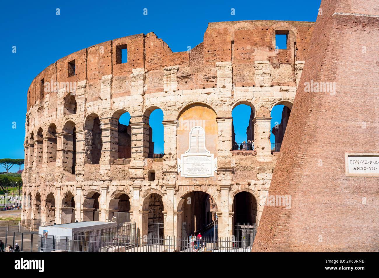 The Colosseum, Colosseo, amphitheatre in centre of old town of Rome ...
