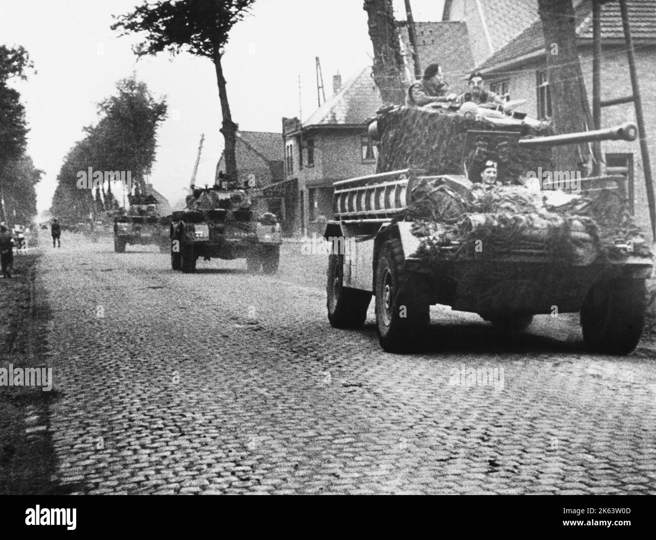 Armoured division hi-res stock photography and images - Alamy