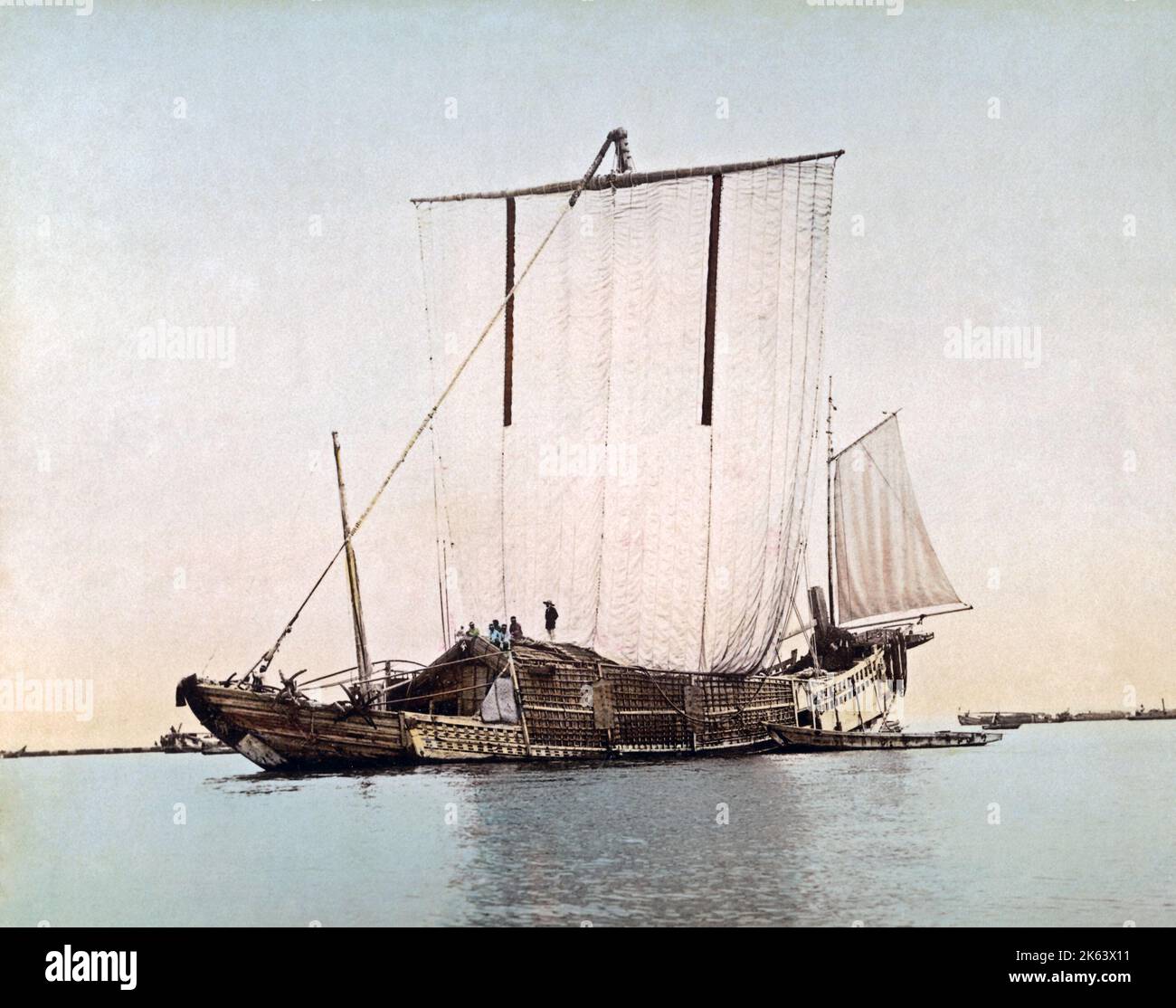 Japanese junk hi-res stock photography and images - Alamy