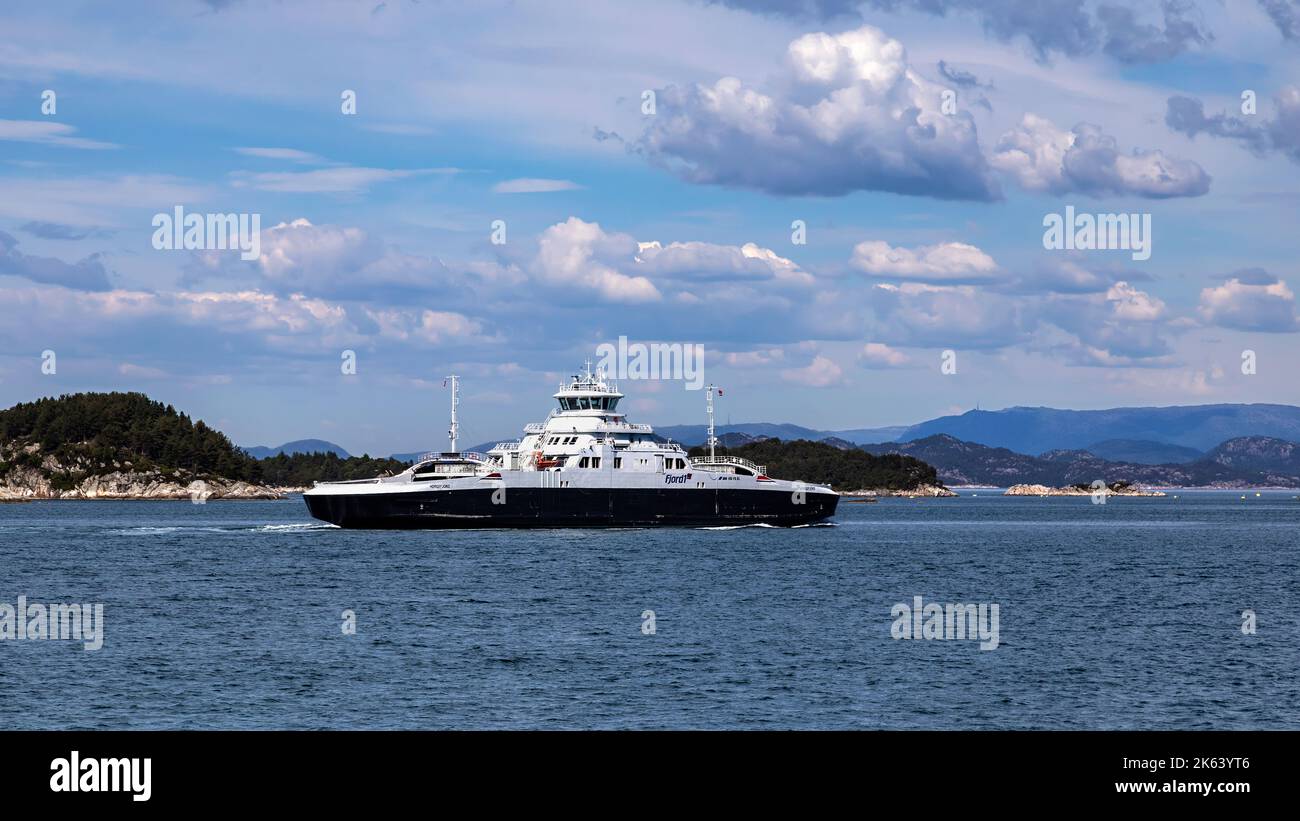 Car ferry, ro-ro vessel Horgefjord in Sunnhordland, west coast Norway ...