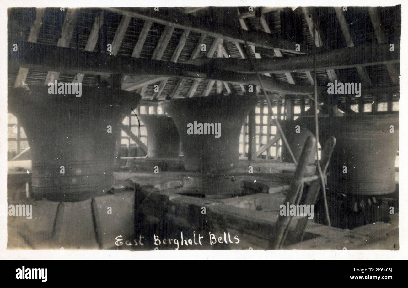 Hand bell ringers hi-res stock photography and images - Alamy