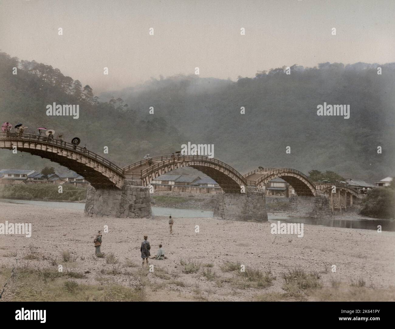 Kintai hi-res stock photography and images - Alamy