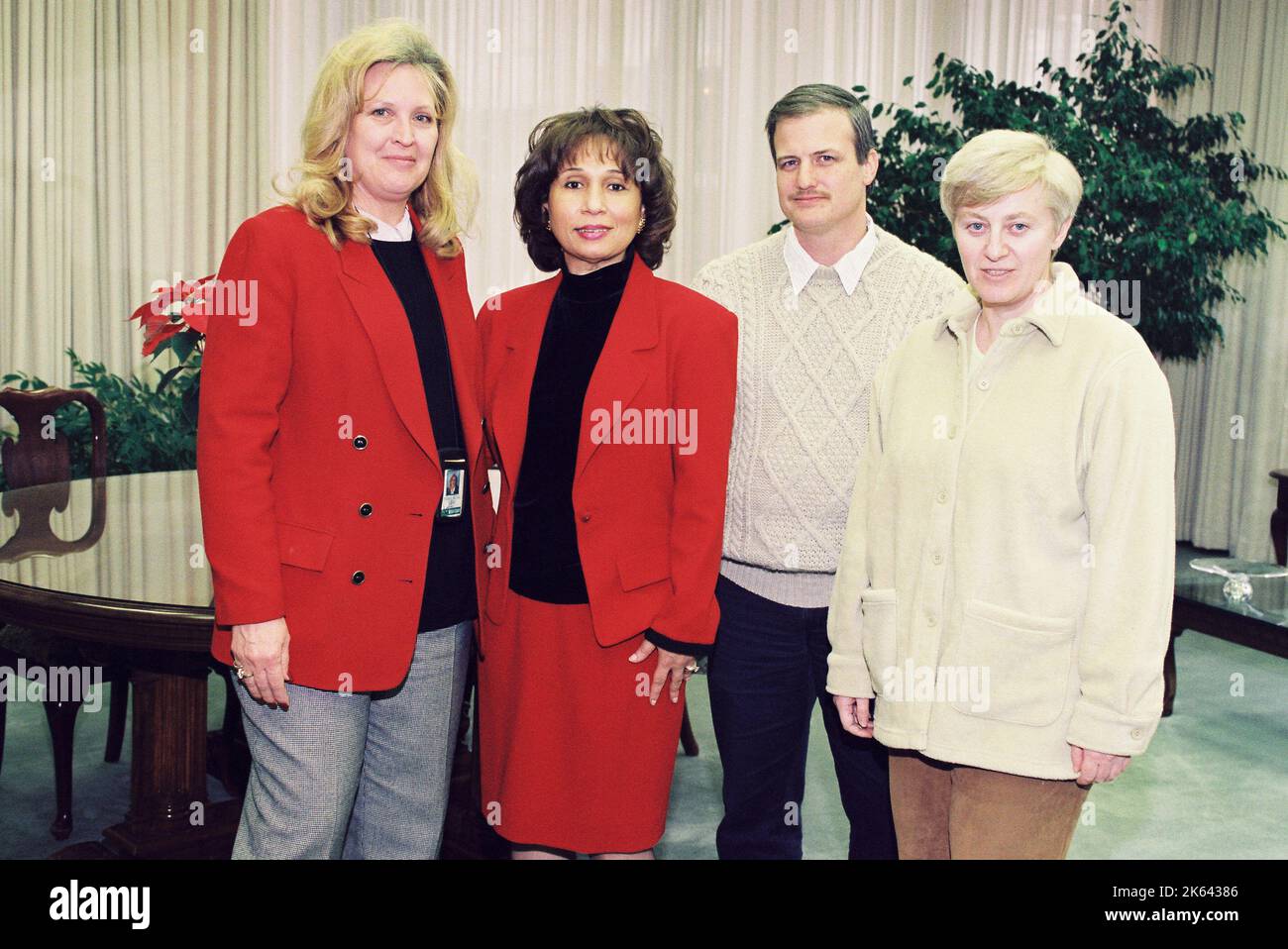 Office of the Secretary - Secretary Alexis Herman with Executive ...