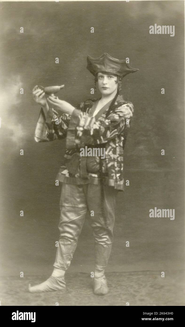 Panto principal boy hi-res stock photography and images - Alamy