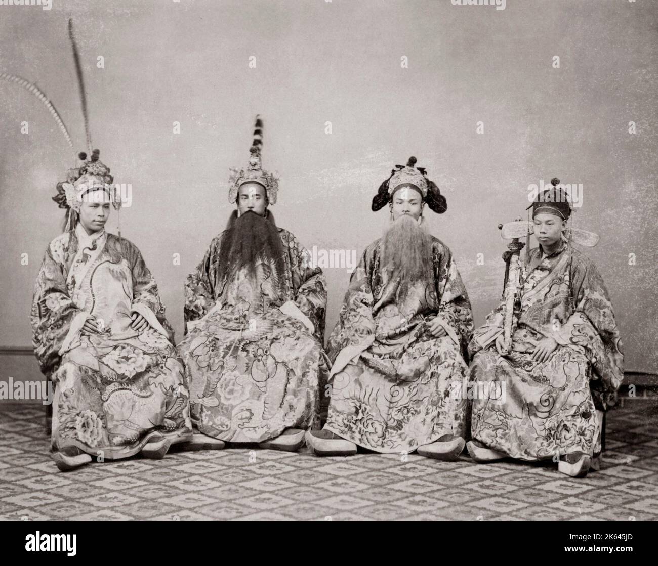 Chinese actors hi-res stock photography and images - Alamy