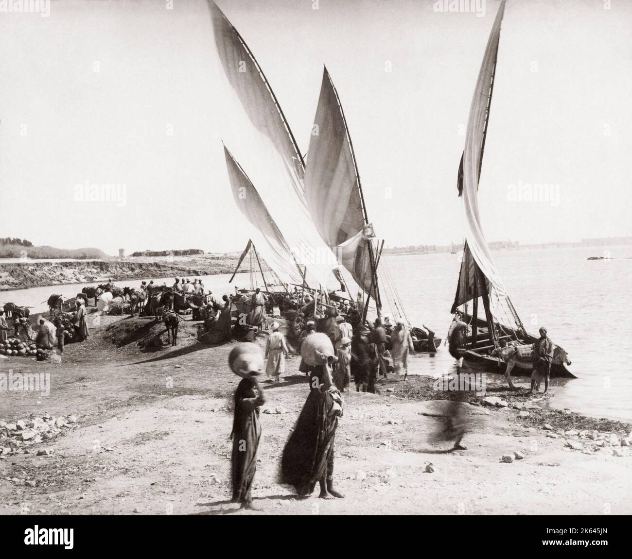 1890s boats hi-res stock photography and images - Alamy