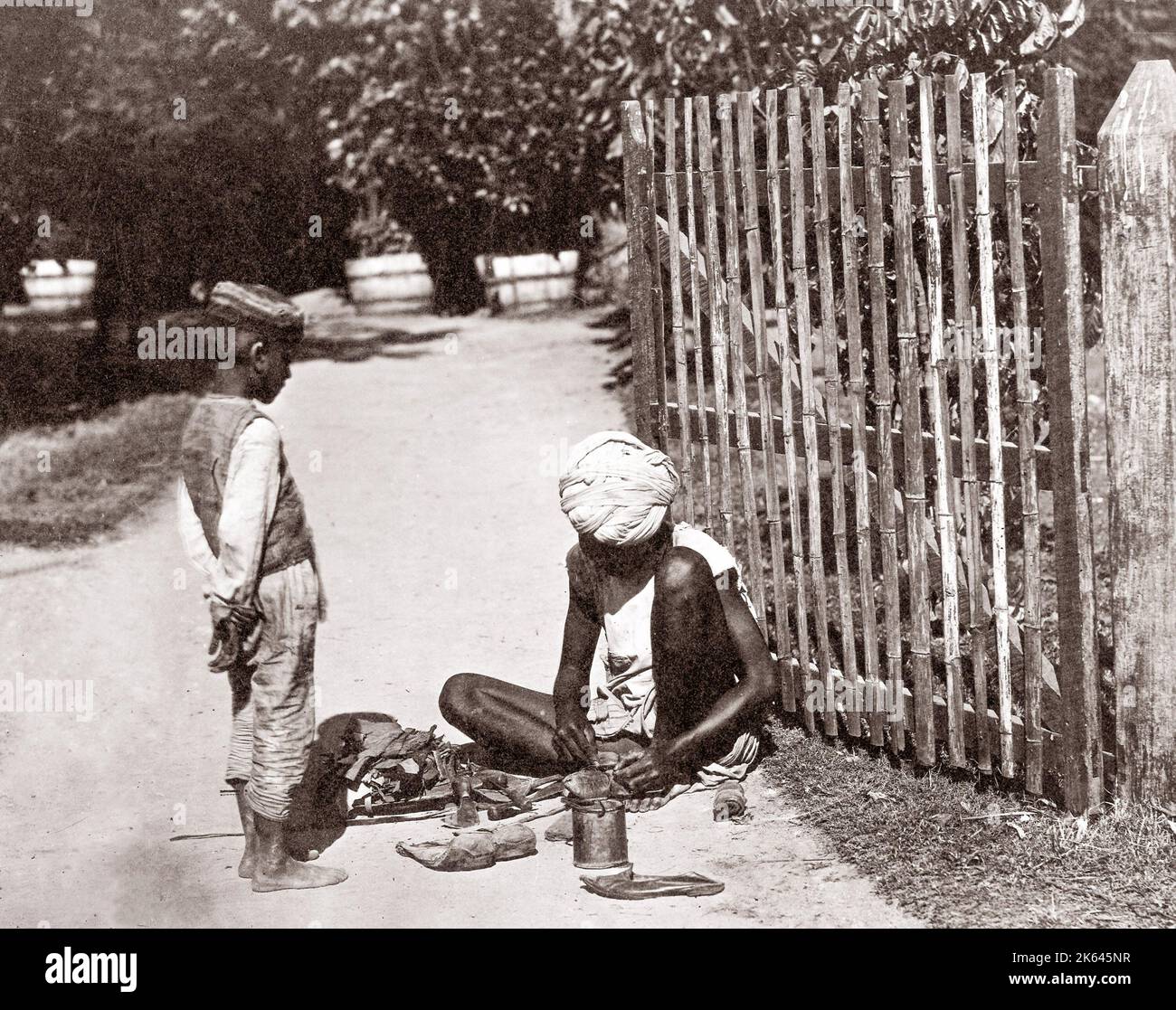 Street cobbler hi-res stock photography and images - Alamy