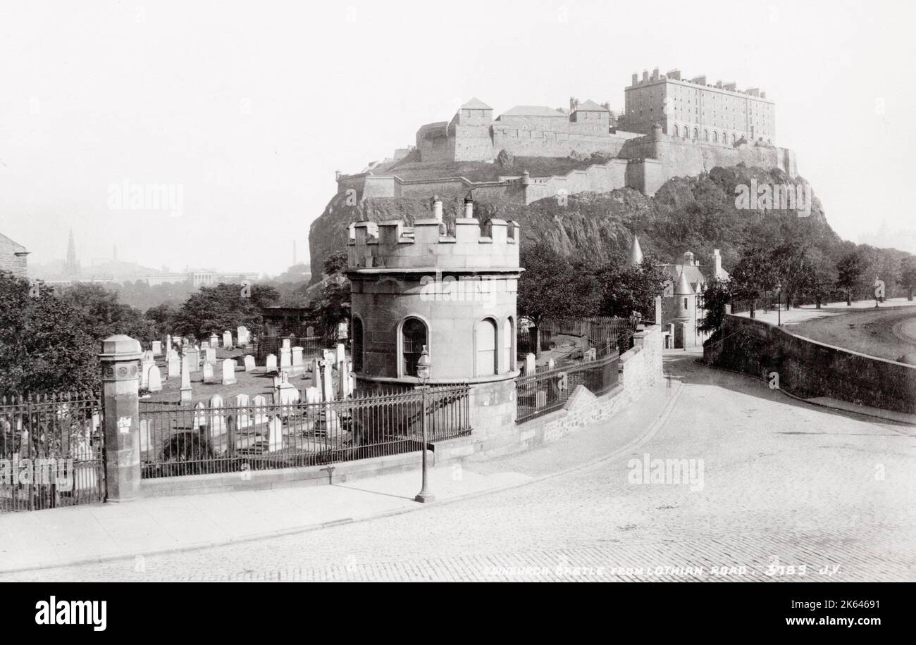 Old road castle hi-res stock photography and images - Alamy