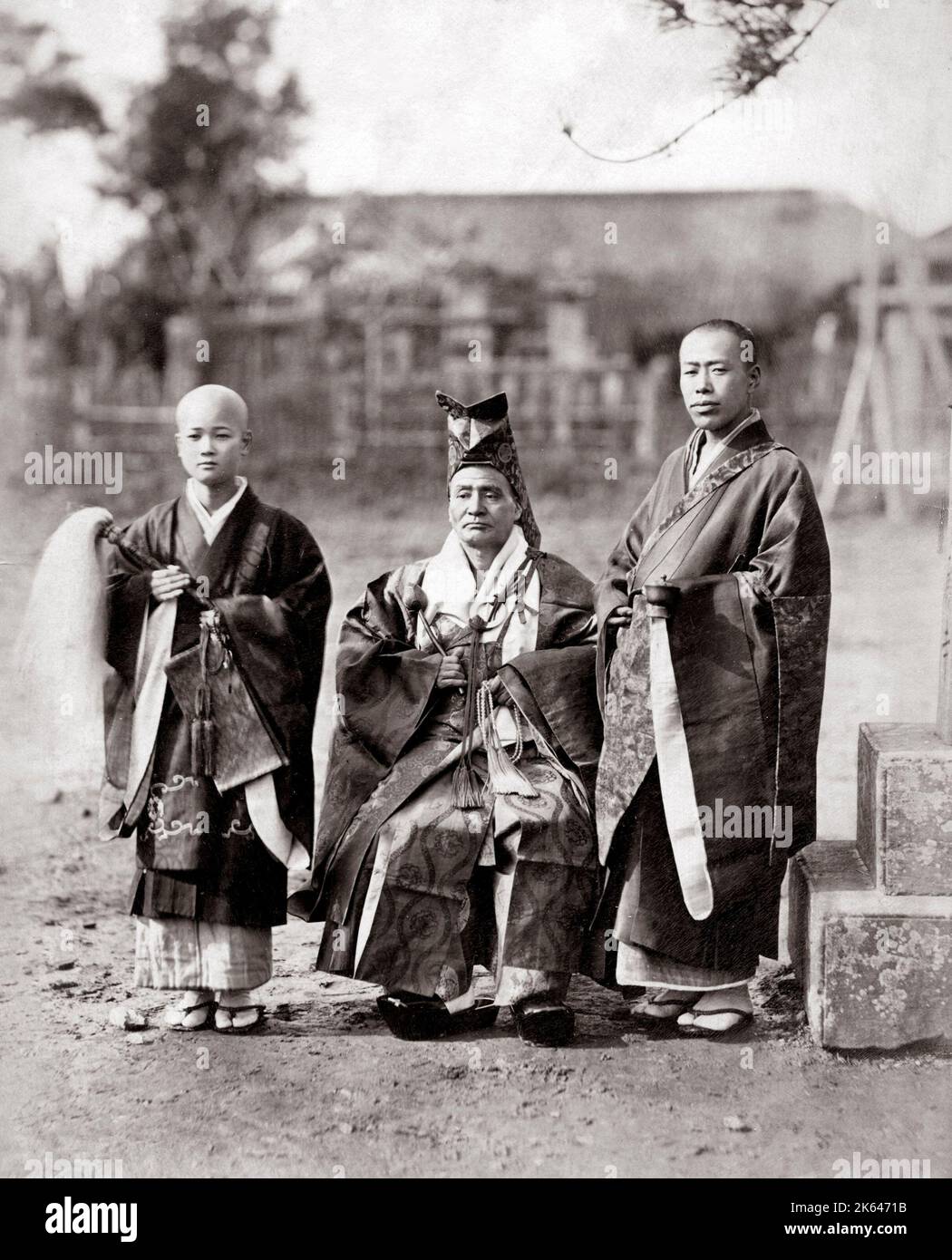Retro photo of japanese buddhist priest hi-res stock photography and ...